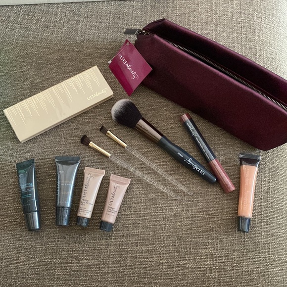 Ulta Beauty | Makeup | Ulta 1 Piece Brushes Primer Lip Eye Makeup Bag ...